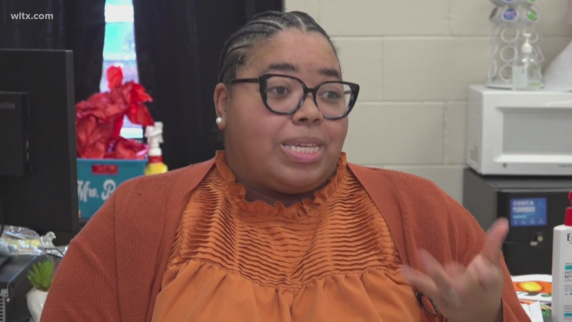 Meet News19 Teacher of the Week LaNishia Berry | wltx.com