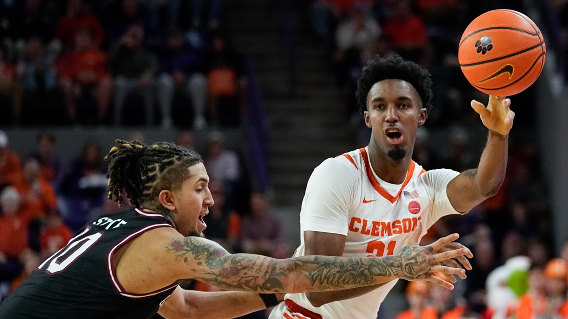 Wiggins scores 15 and Schieffelin adds 12 to help No. 24 Clemson beat ...