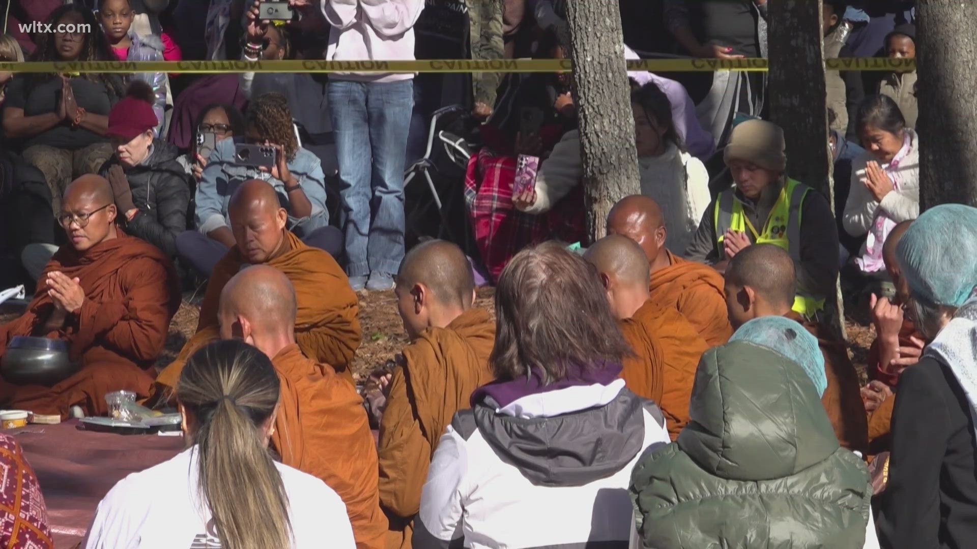 Buddhist monks greeted by large crowd during Walk for Peace stop in ...