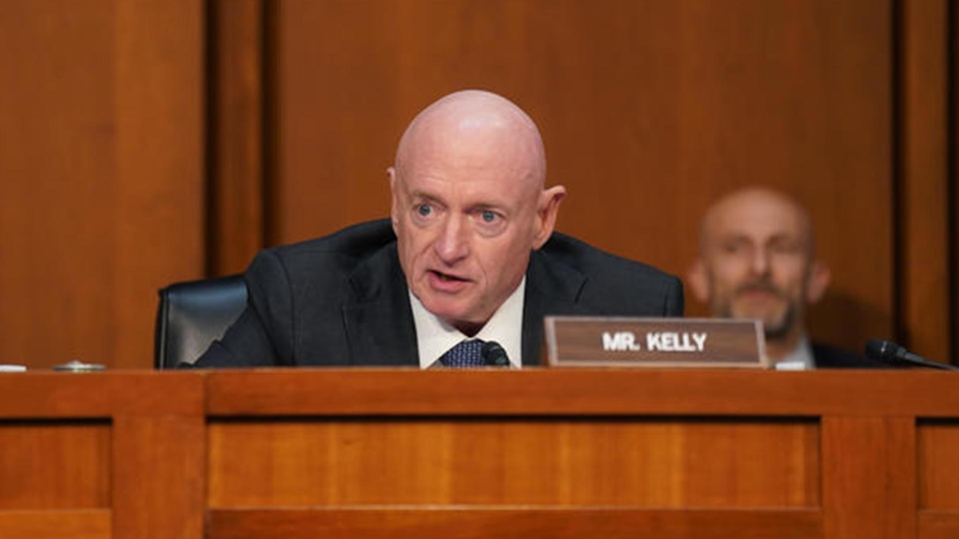Who could Kamala Harris pick as her VP? Here are 10 potential running ...