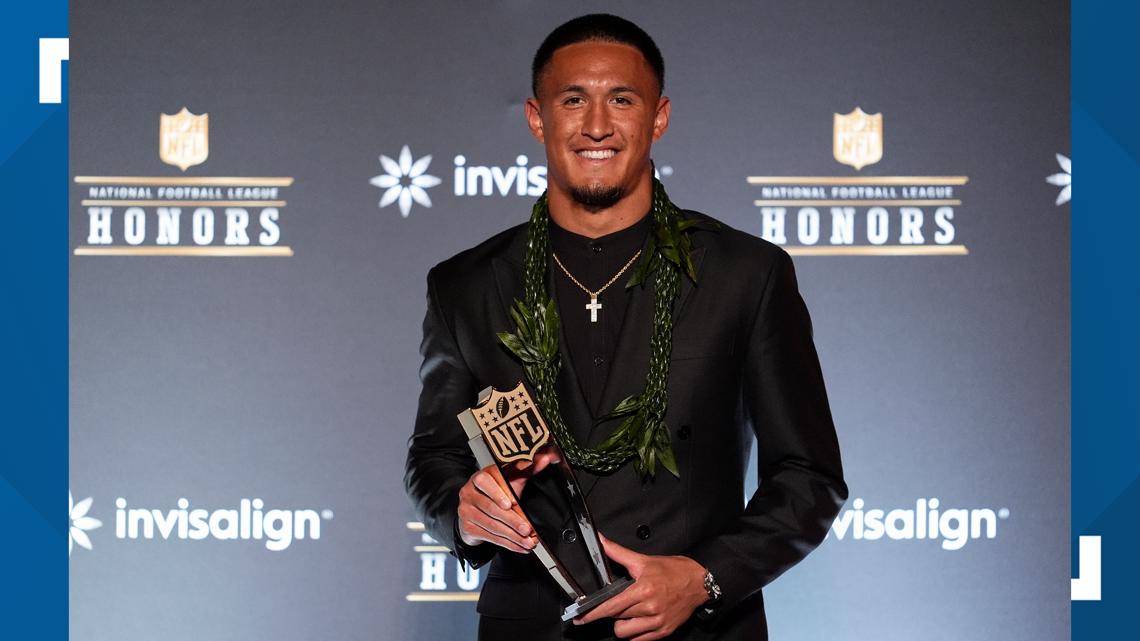 TMac is named the AP NFL Offensive Rookie of the Year | wltx.com