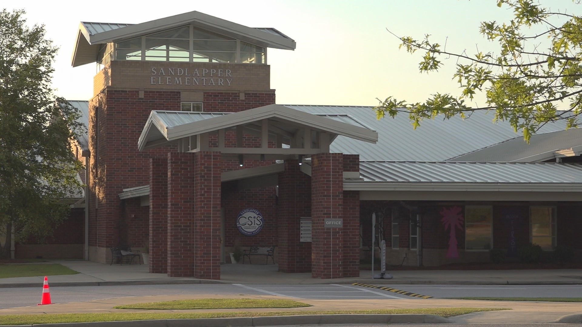 Deputies: SC 7-year-old with loaded gun at school not accident | wltx.com