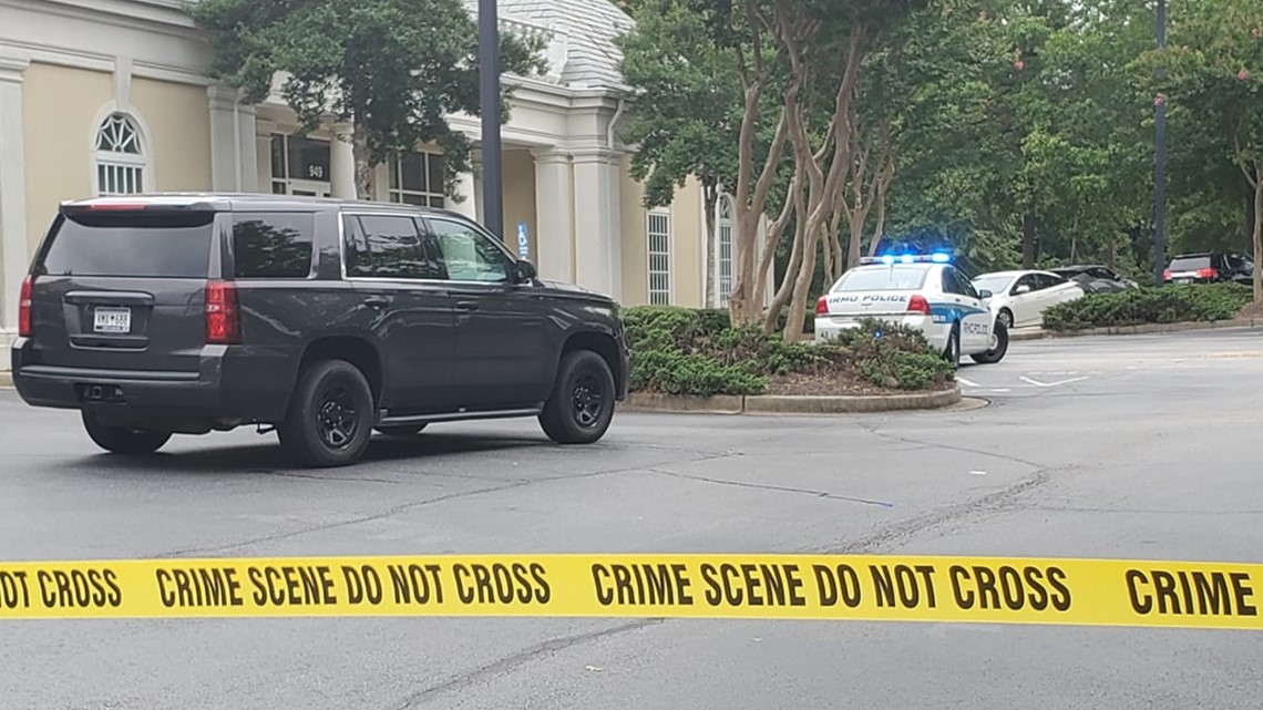 Irmo bank robbery of ATM repair workers at First Citizens Bank | wltx.com