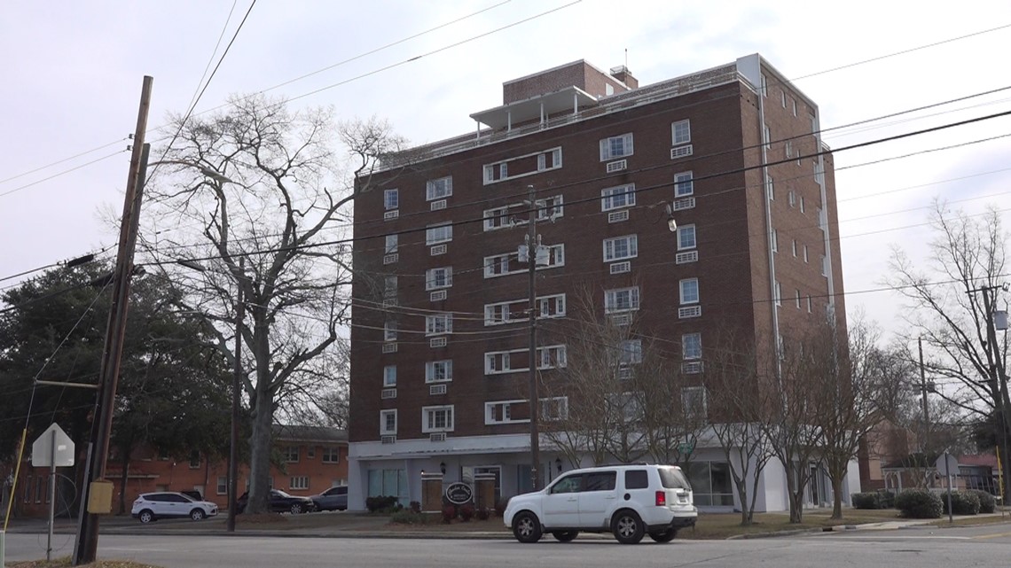 Sumter apartment complex residents say elevator broken again | wltx.com