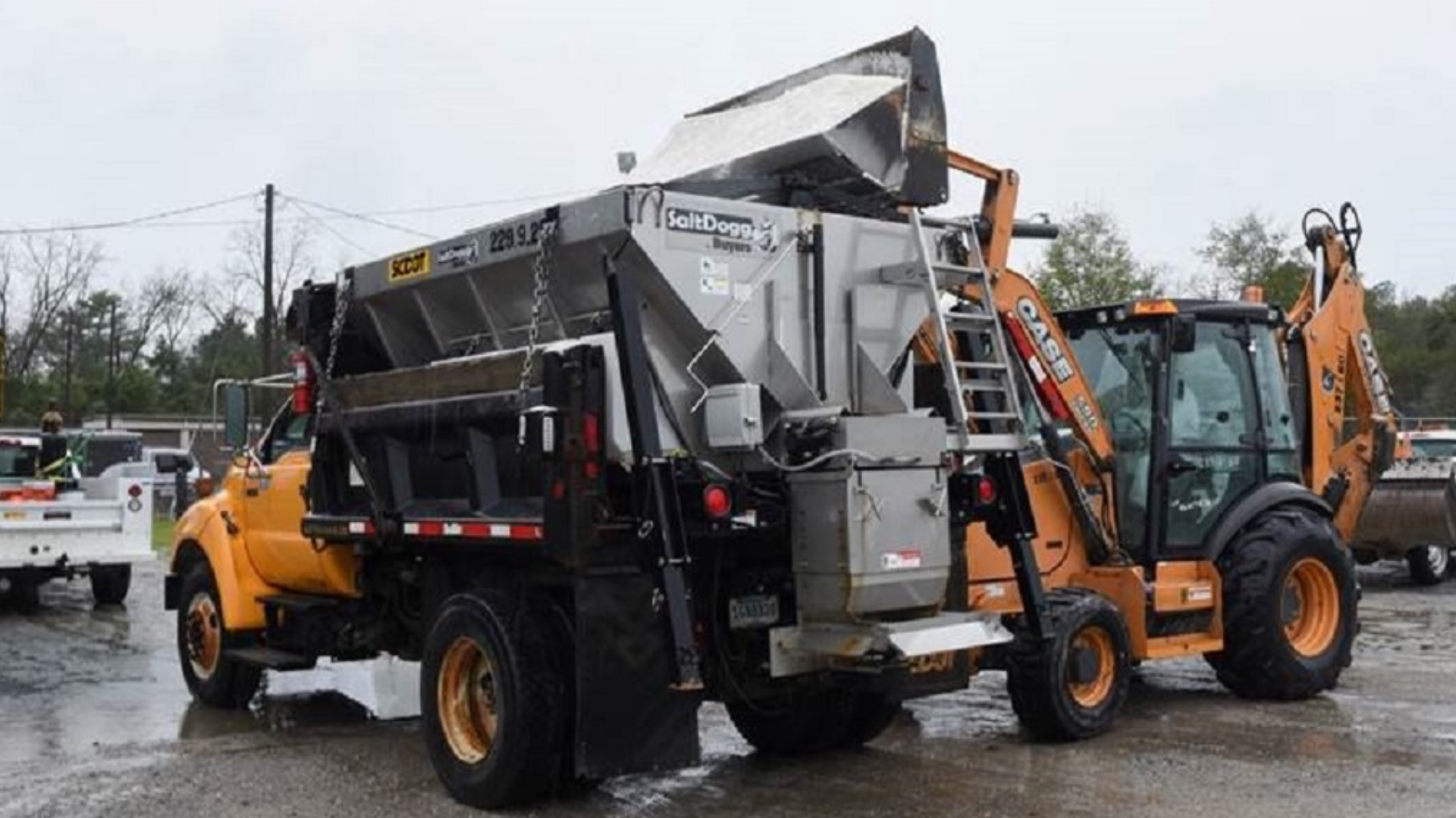 South Carolina winter weather preparation on roads by SCDOT | wltx.com