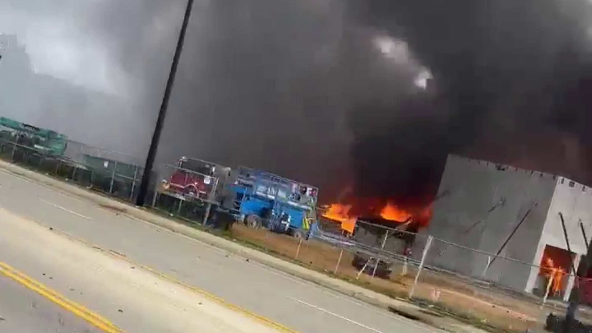 Fire at future B.J.'s Wholesale in Sumter sends smoke over Broad Street ...
