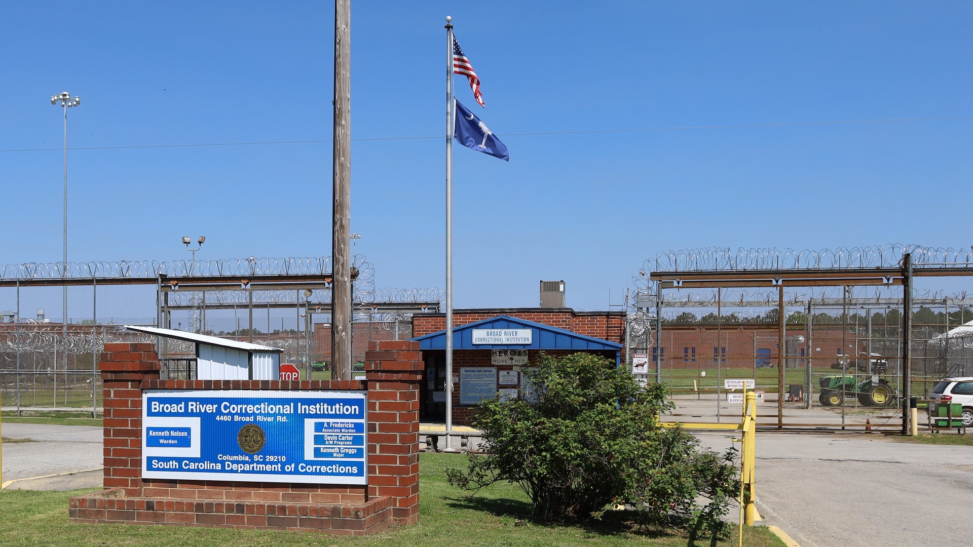 Columbia man arrested for flying contraband into prison | wltx.com