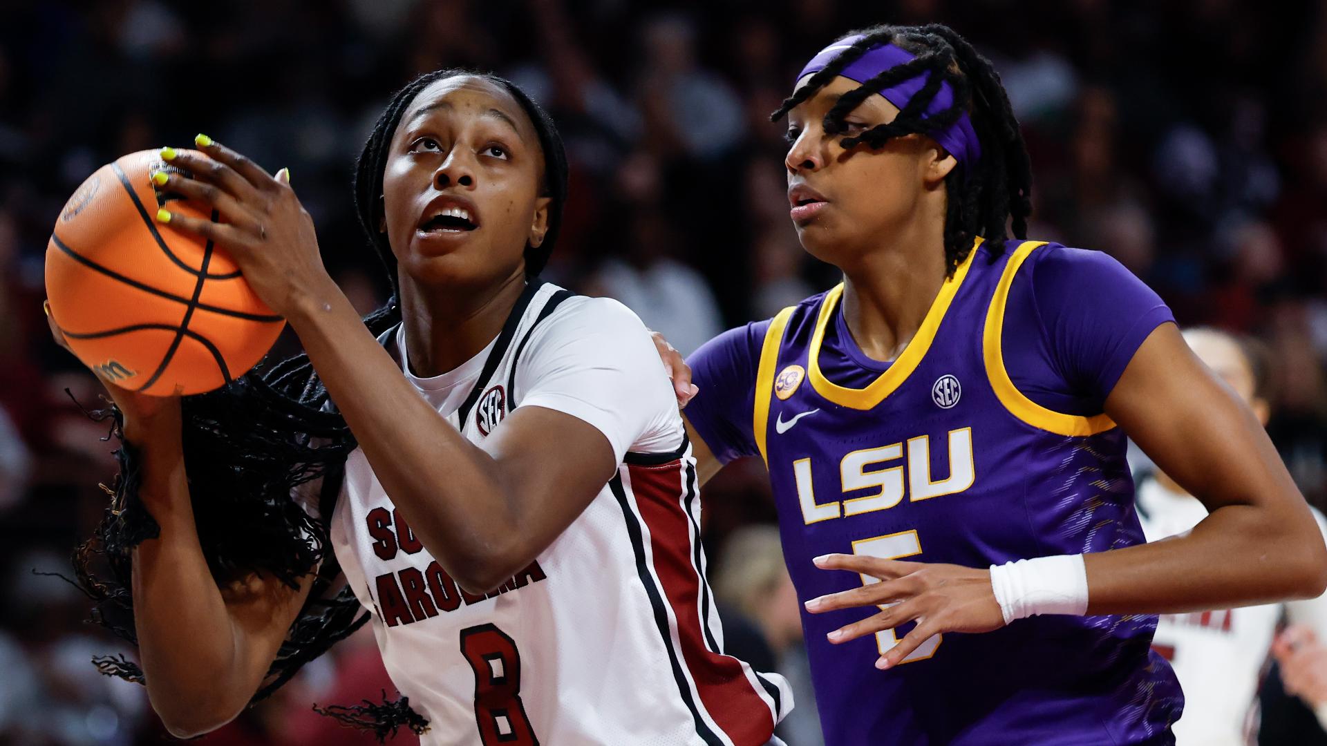 South Carolina ends LSU's undefeated season with 66-56 win. | wltx.com