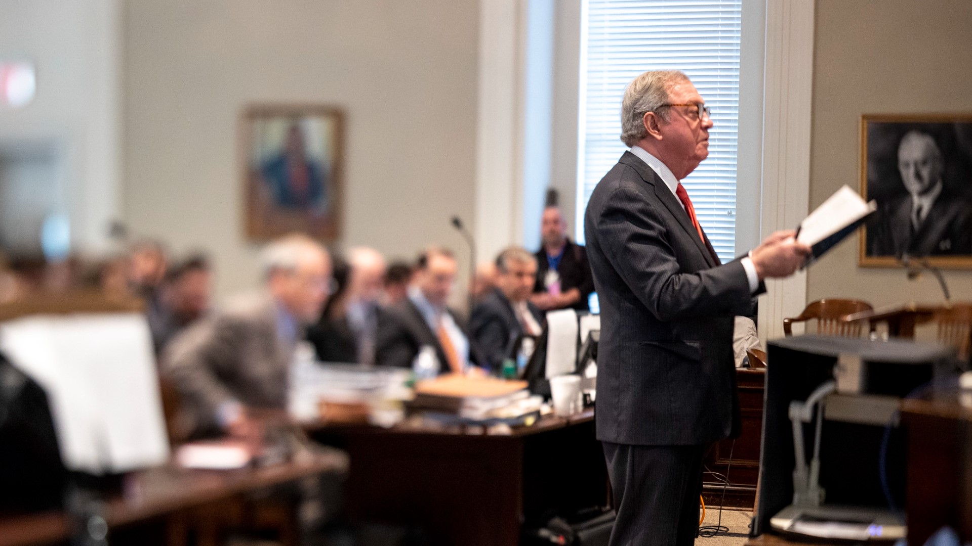 Defense at Murdaugh trial says 2 shooters; jury to see scene | wltx.com