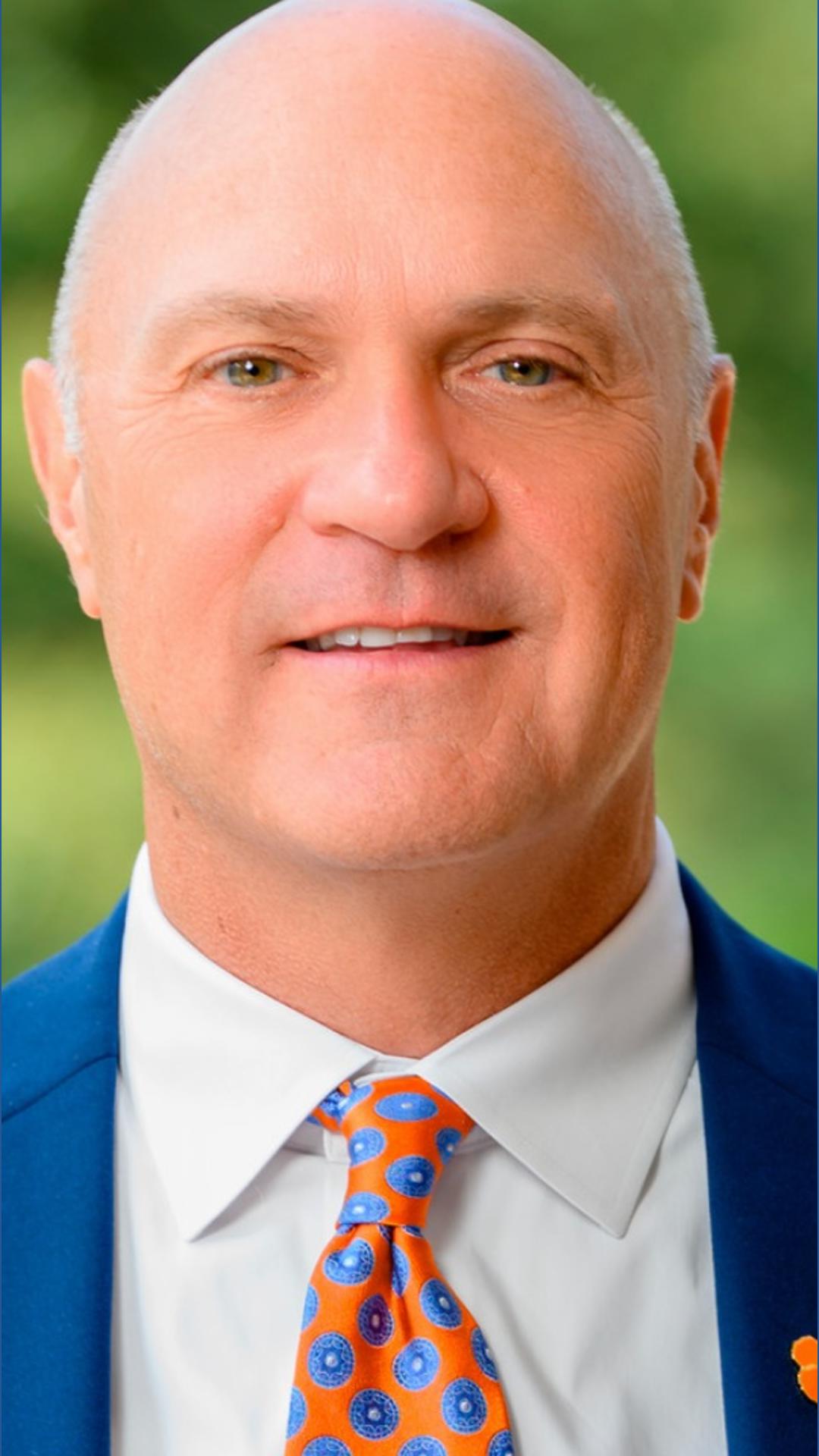 Clemson University President James P. Clements announces retirement ...
