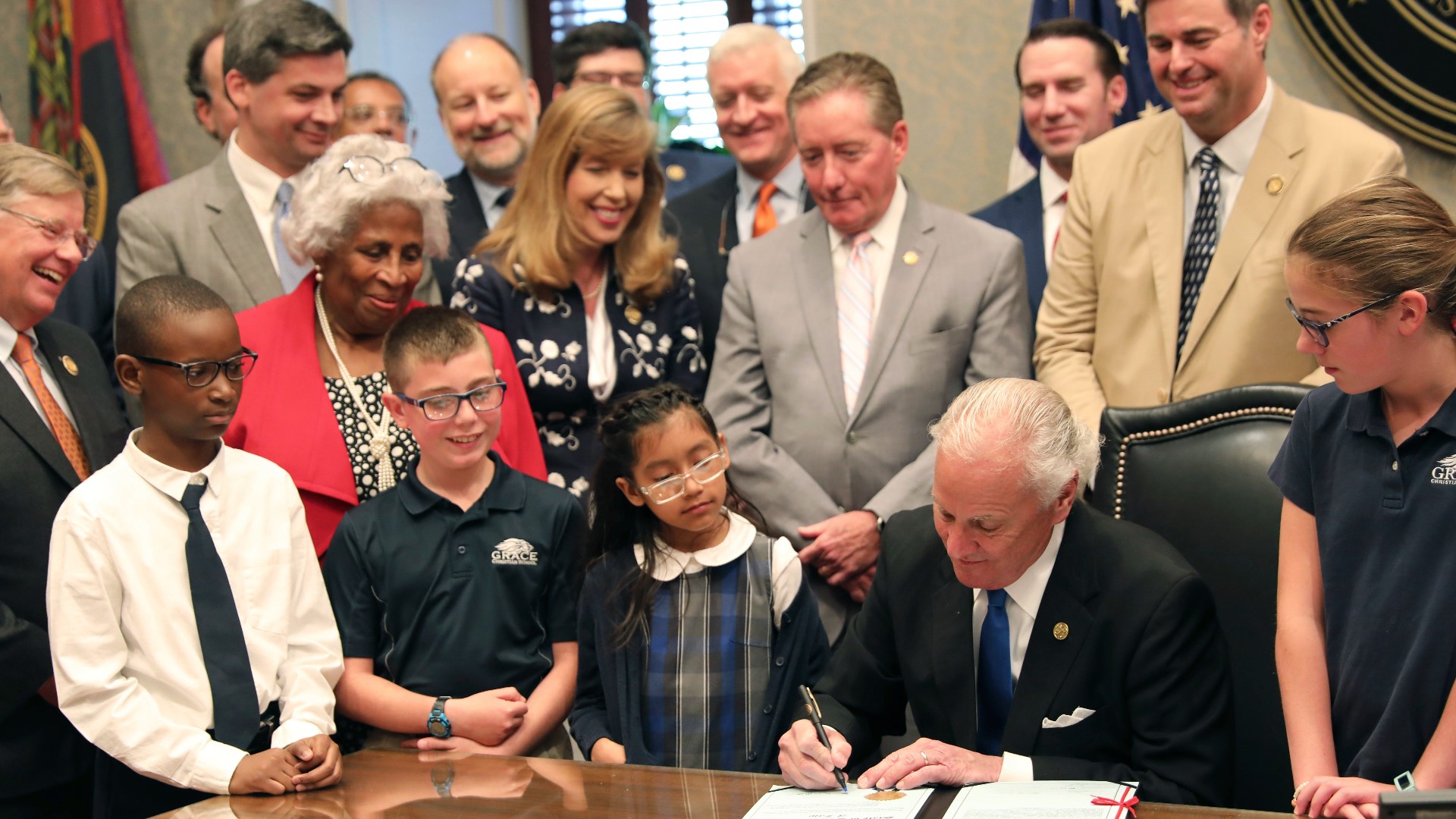 South Carolina teacher advocates challenge private school voucher ...