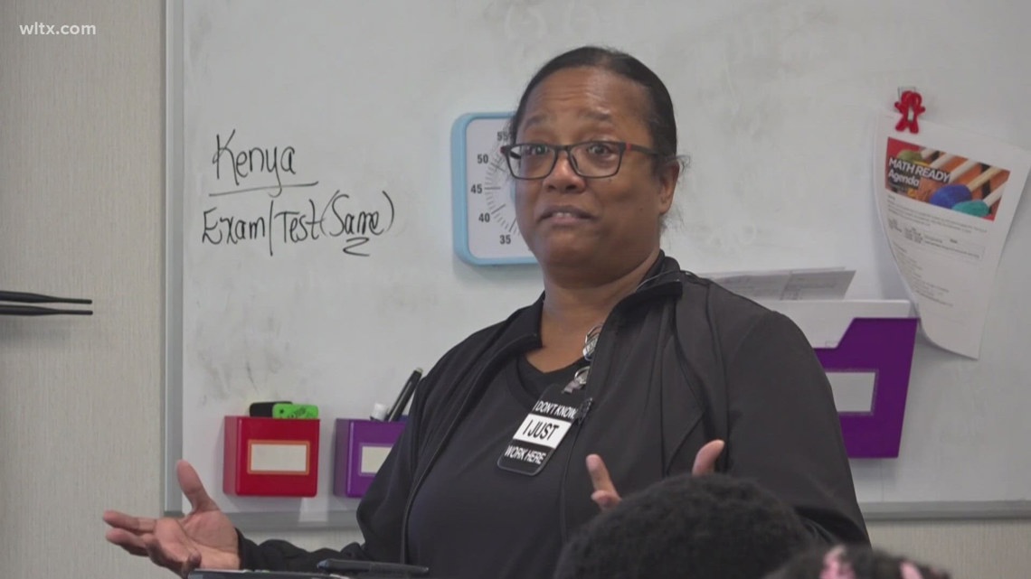 Teacher of the Week: Sharlene Foster | wltx.com
