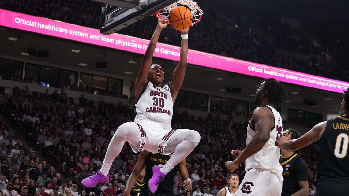 Collin Murray-Boyles leads South Carolina past Vanderbilt 75-60 | wltx.com