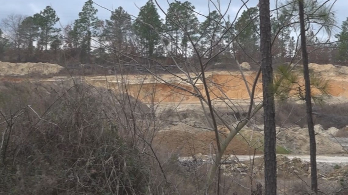 Woman's remains found off Highway Church Road near Elgin | wltx.com