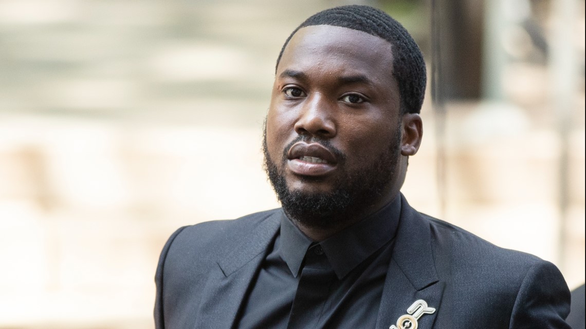 Rapper Meek Mill pardoned by Gov. Tom Wolf | wltx.com