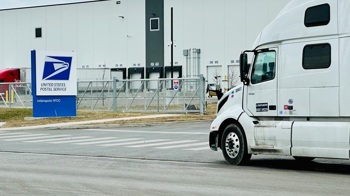 USPS shipping delays traced to Indy distribution hub | wltx.com