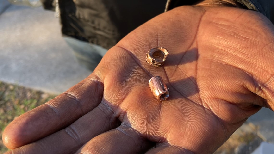 Florida homeowner shoots suspected burglar in kitchen | wltx.com