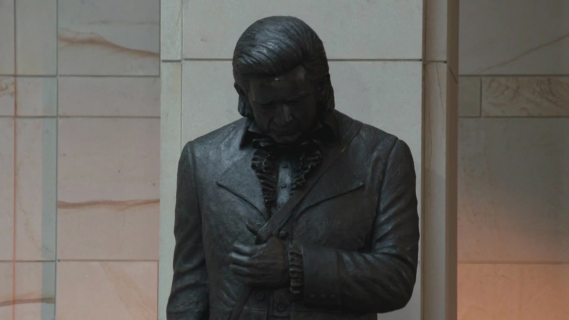 Johnny Cash statue unveiled at US Capitol | wltx.com