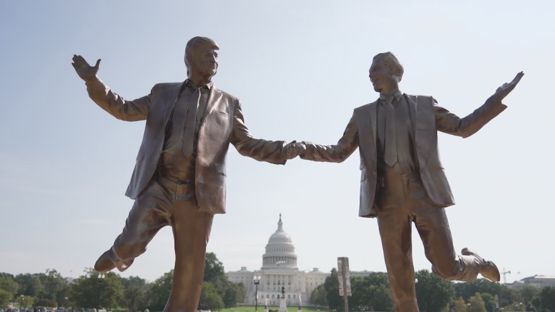 Trump-Epstein statue appears on National Mall in DC | wltx.com