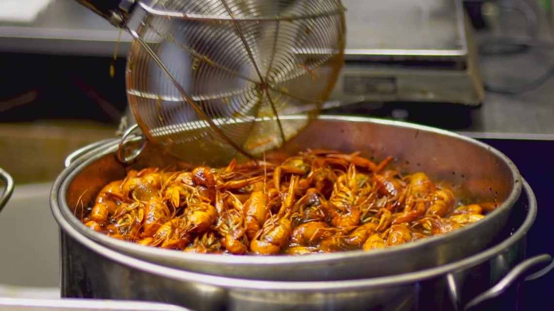 Crawfish in short supply after drought, heat over summer | wltx.com