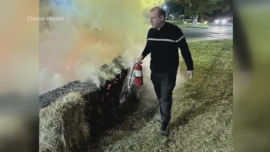 Burning nativity scene saved by New Orleans priest | wltx.com