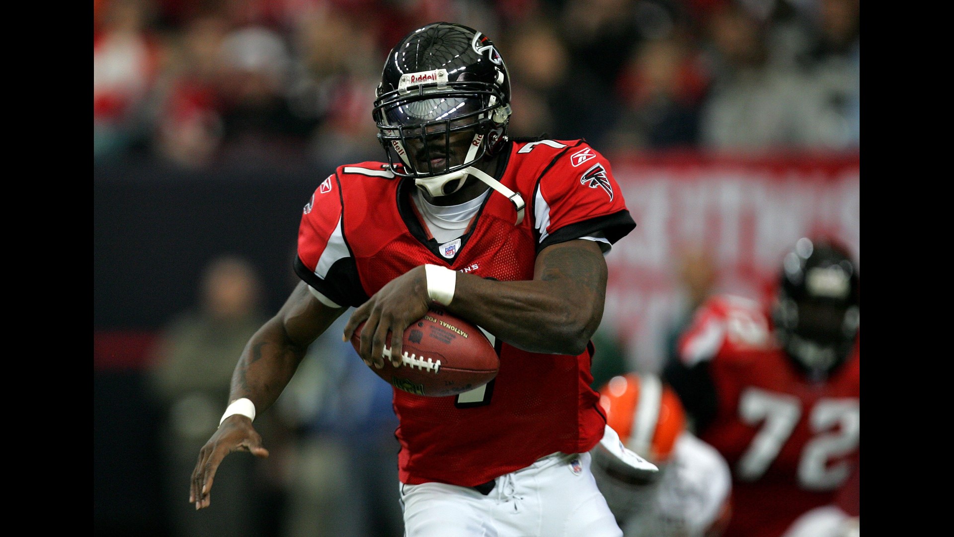 Fox Sports hires Michael Vick as NFL studio analyst | wltx.com