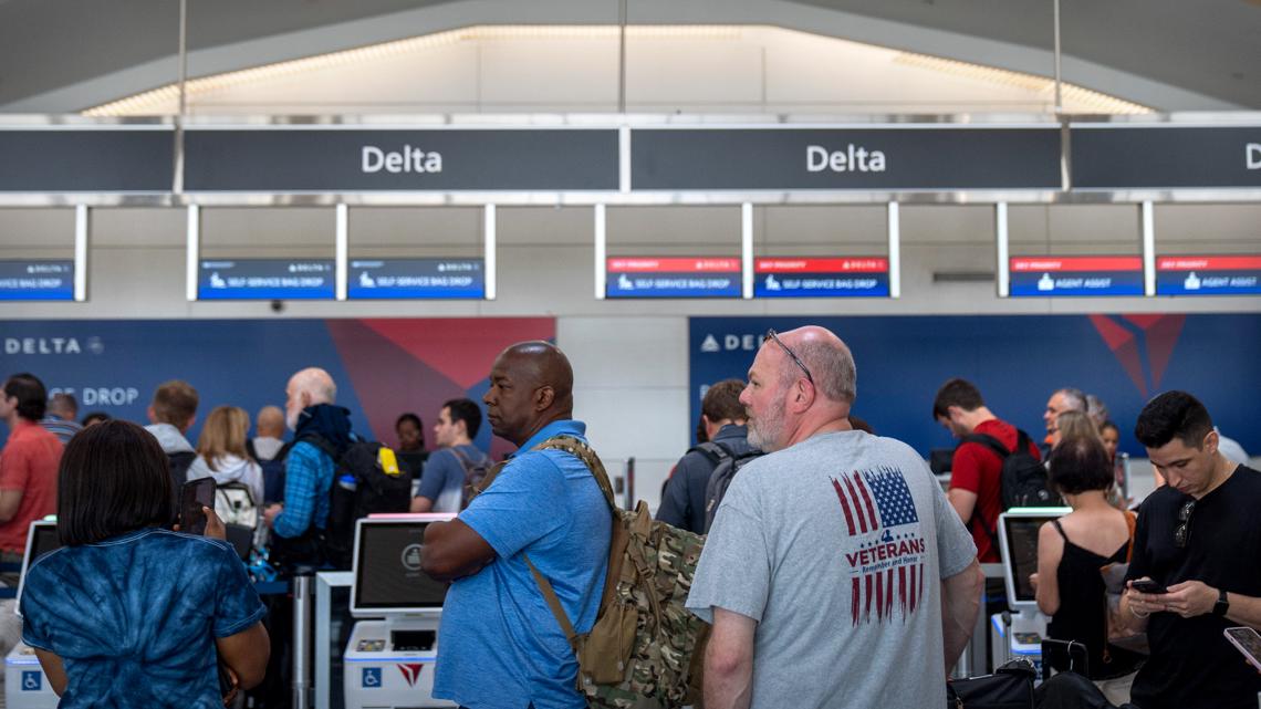 Delta Atlanta weekend flight delays cancelations CrowdStrike | wltx.com
