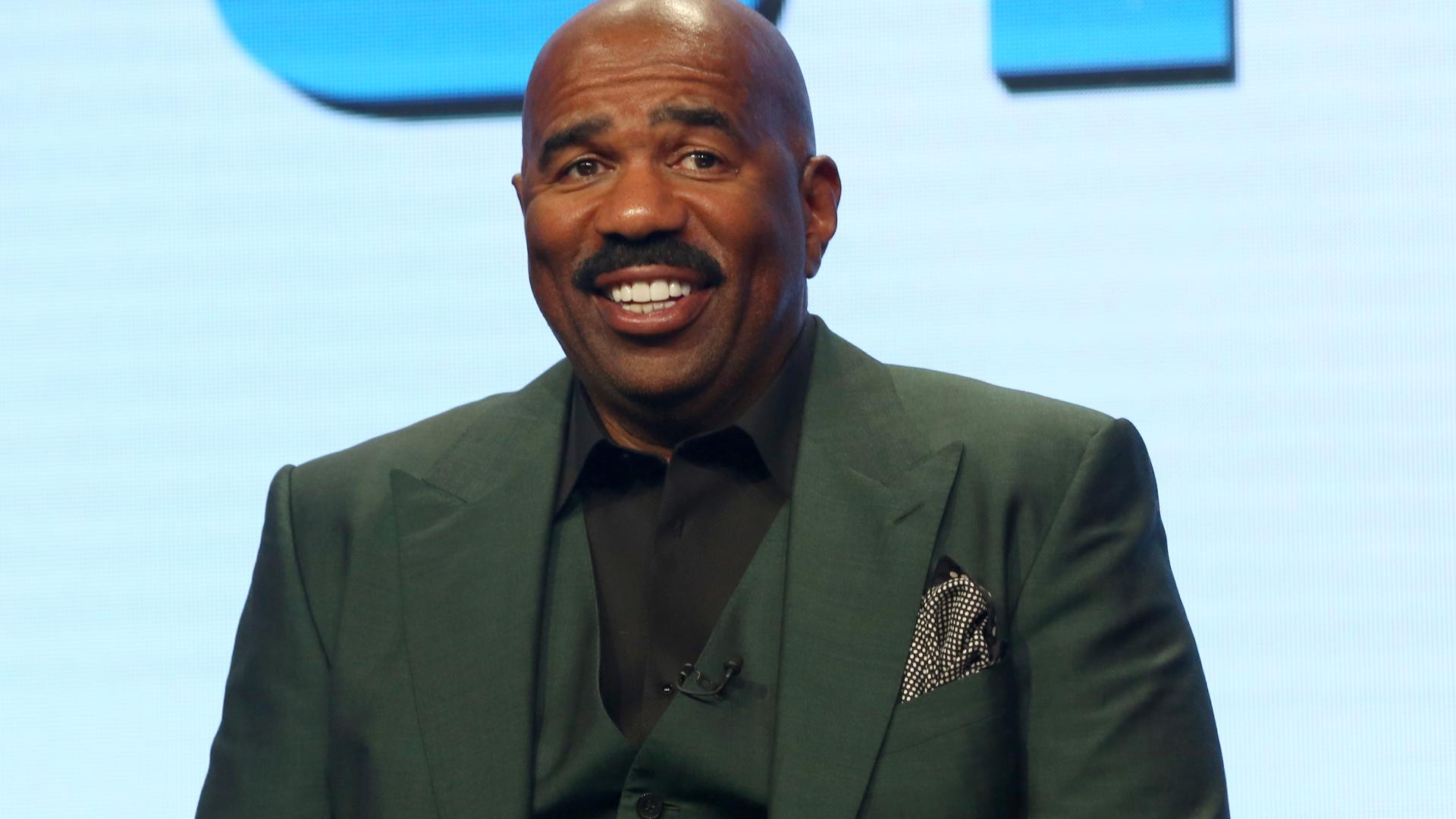 Steve Harvey death hoax debunked: Viral article sparks confusion | wltx.com