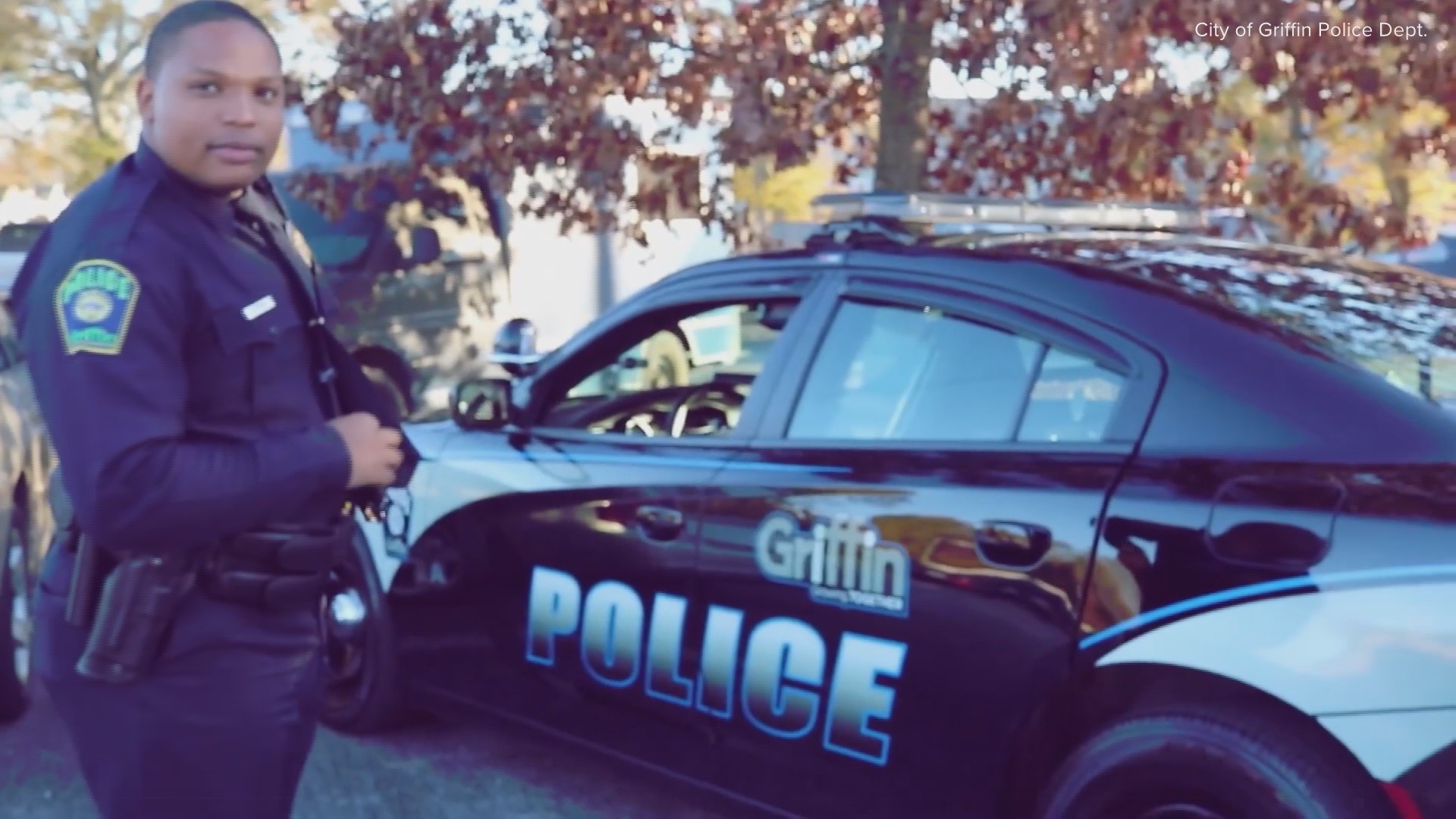 DJ King, ex-Griffin cop, accused of improper murder investigation | wltx.com